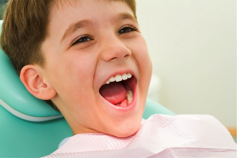 Keeping Your Kids’ Teeth Healthy - 3 Kids and Us
